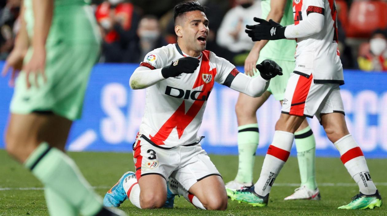 Falcao García llega a la Selección sin poder ‘rugir’ con sus goles en ... Falcao García llega a la Selección sin poder ‘rugir’ con sus goles en ...