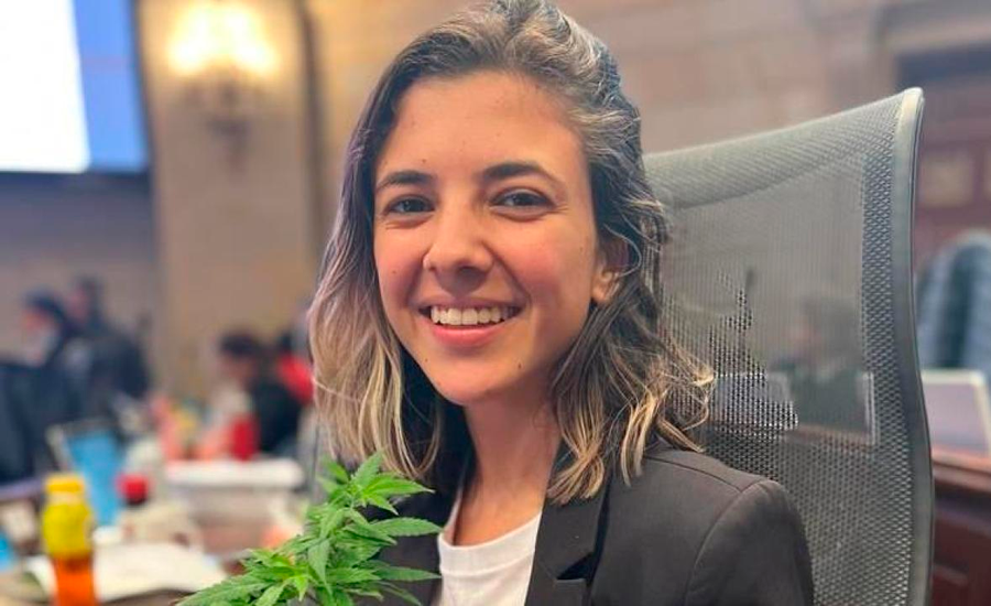 Susana Boreal revealed that she smokes marijuana almost every day ...