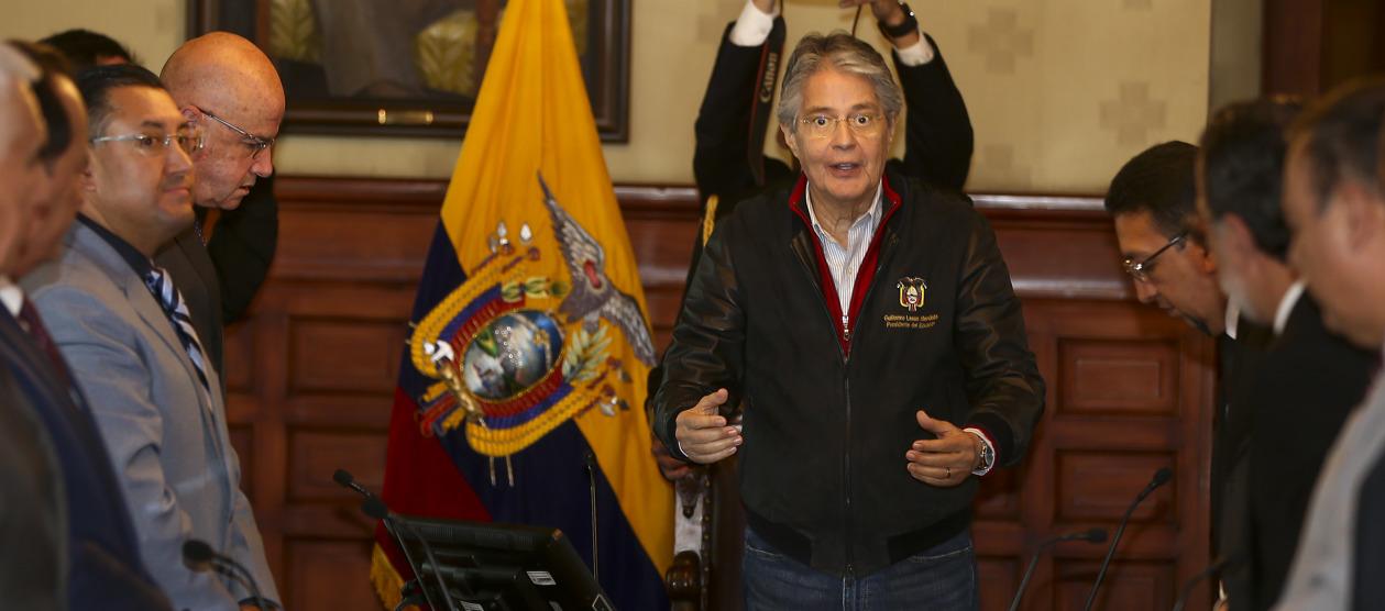 Parlamento De Ecuador Definirá El Martes Si Sigue Juicio De Censura A
