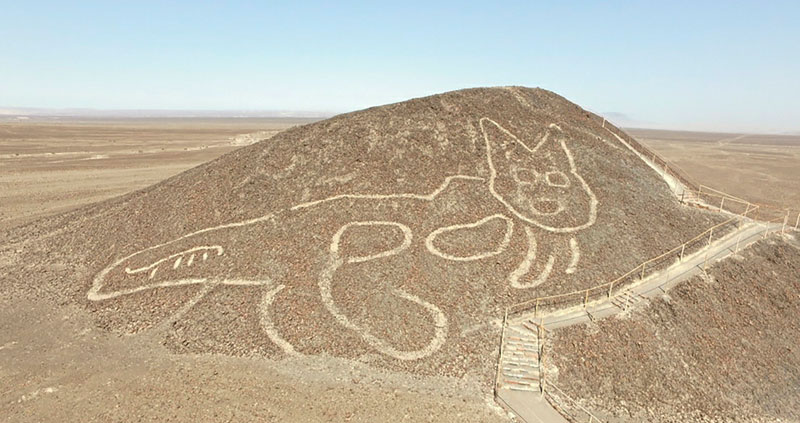 Descubren en Perú 29 nuevos geoglifos con forma de felinos y seres ...