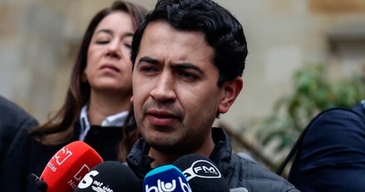 Daniel Briceño se fue en contra de la hija de Chávez por mensaje de ...